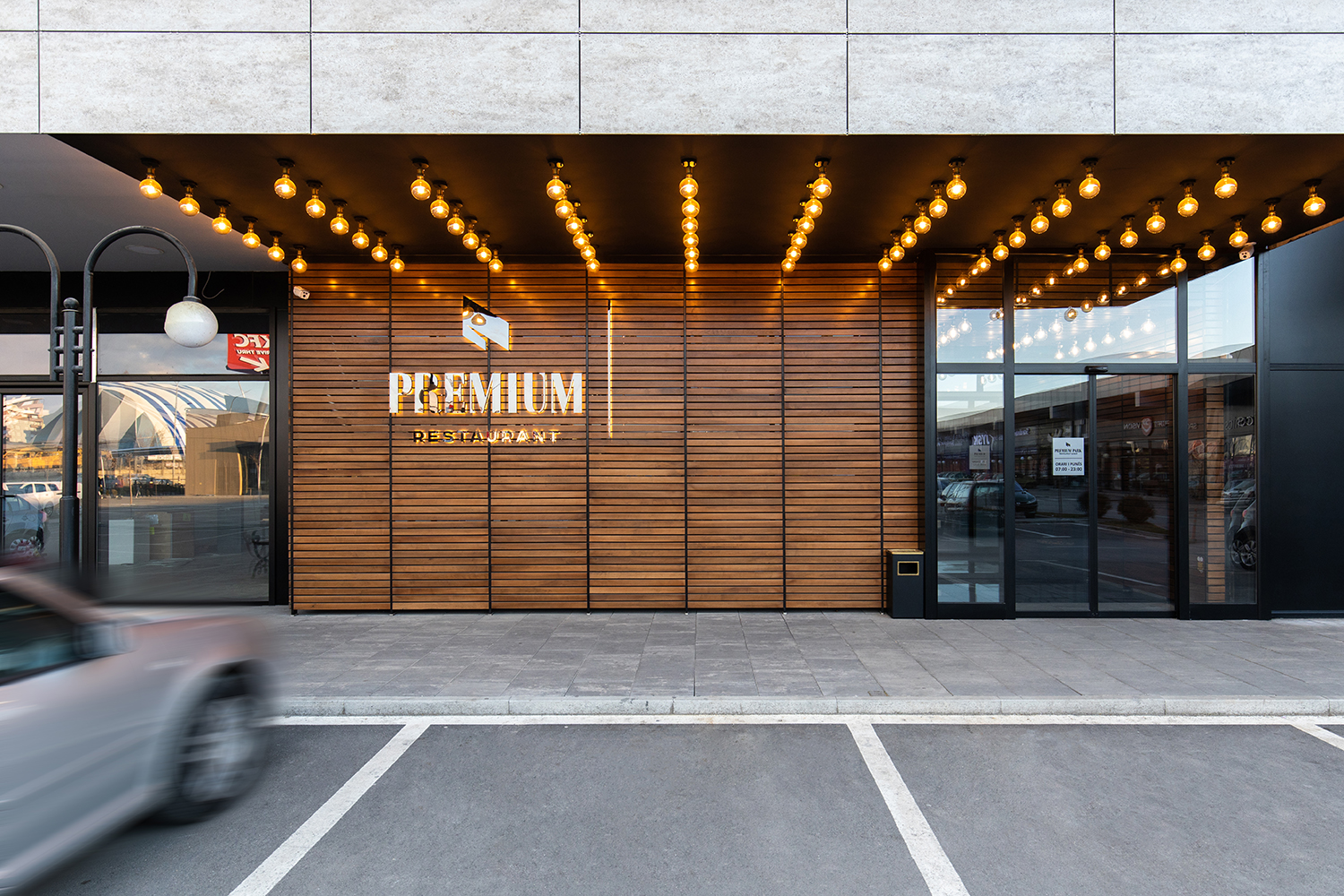 Premium Park Hotel – Postarch